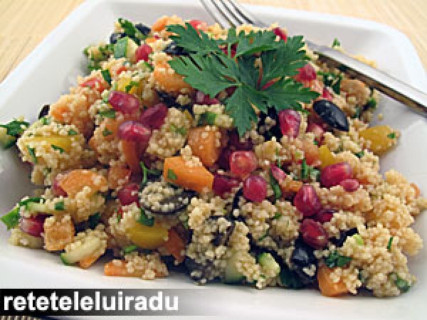 Rețetă salată de cuscus cu semințe de rodie