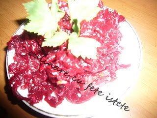 Salata de sfecla rosie - Rețetă Petitchef