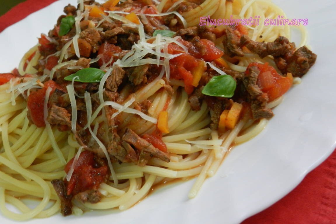 Rețetă spaghete bolognese simple și delicioase