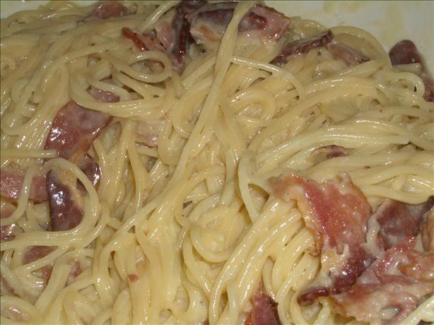 Spaghete carbonara - Rețetă Petitchef