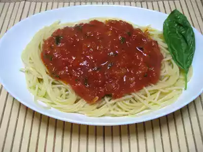 Rețetă de spaghete napolitan