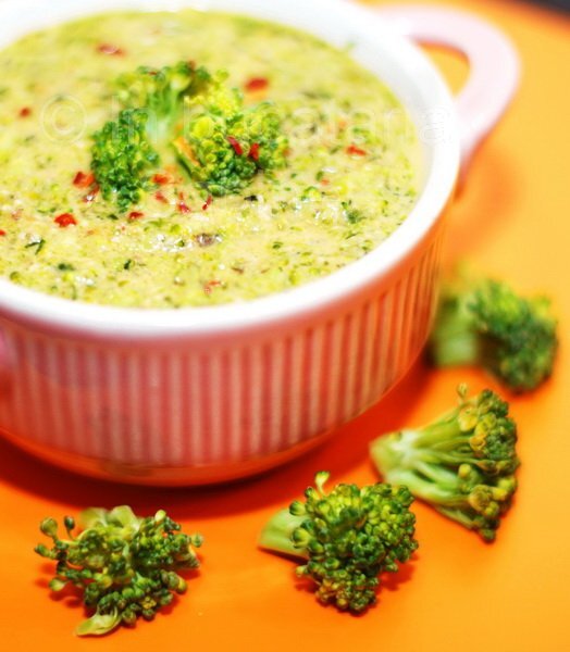 Supa crema de broccoli (raw) - Rețetă Petitchef