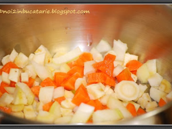 Rețetă supă-cremă de mazăre uscată