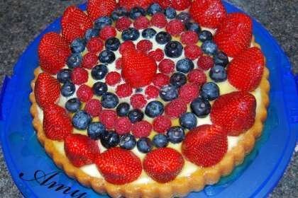 Tarta de vara cu fructe de padure ! - Rețetă Petitchef