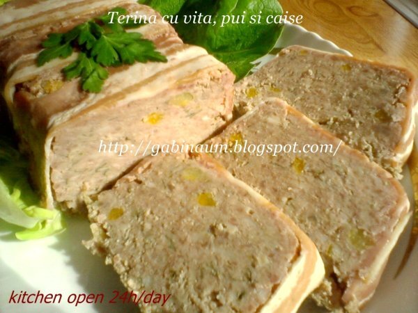 Terina cu vita, pui si caise - Rețetă Petitchef