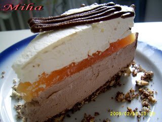 Tort de ciocolata si mouse de mascarpone