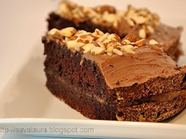 Tort de ciocolata simplu si rapid - Rețetă Petitchef