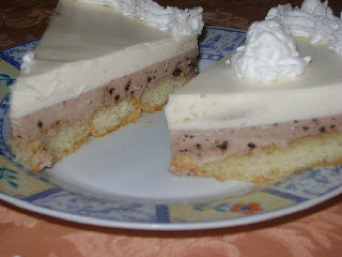 Rețetă tort de sarlotă